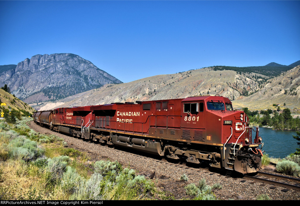 CP 8801 E@ CP Thompson Sub